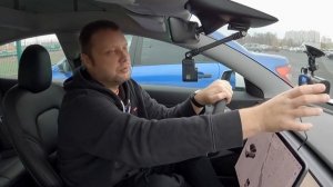 Лучший видеорегистратор для такси — iBOX Flip Dual