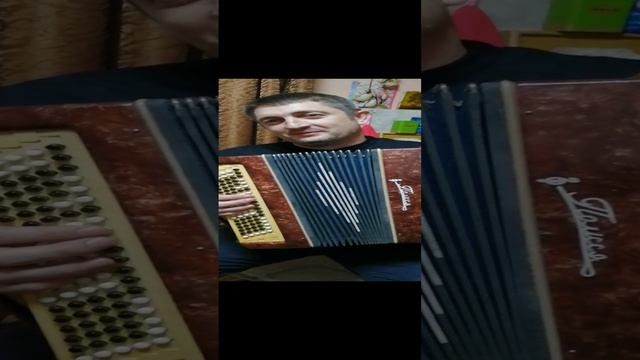 VID_20221124_181912.mp4