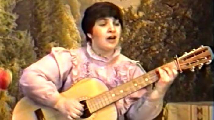 "Раздумье" (запись 1992 г.). Поёт автор - Надежда Вдовкина.