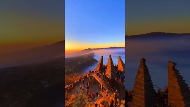 Bromo National Park || The beauty of Savana, Sunrise, and cloudy Mountain #bromo #savana #sunrise