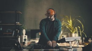 House | Tech House | Piano House | Coffee Room