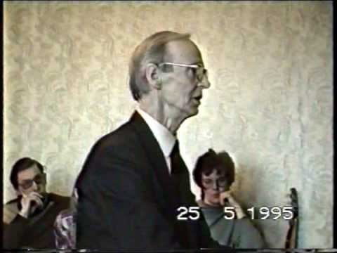 "В устах твоих измена" (запись 1995 г.). Исполняет автор - Лолий Шолпо (1928–2005).