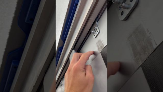 Несущая крыша, скрытая фурнитура, катающиеся стойки 😎