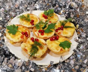 ПРОСТАЯ И ВКУСНАЯ ЗАКУСКА на праздничный стол! Начинка для тарталеток. Праздничные рецепты! Закуски