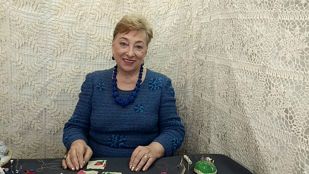 Бусы из ткани. Мастер-класс по вязанию крючком от О. С. Литвиной.