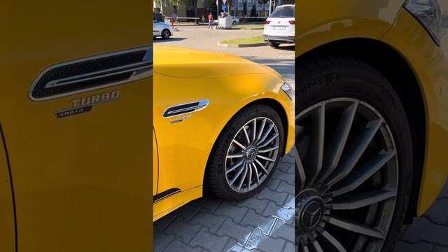 Mercedes-amg GT 43 4-door