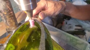 Вазу делаем из бутылки своими руками