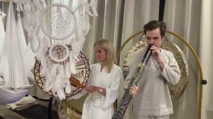 Авторская практика Вибрации МИР РА. Гонг, диджериду, шаманский бубен для sound healing в гамаках