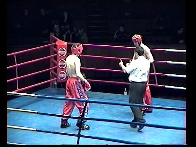 Кикбоксинг Чемпионат ЛИГИ КИТЭК 2001 Ярмак Алексей 71кг Руки на месте.