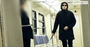 КРАЖА iPhone 6 У СЛЕПОГО в метро