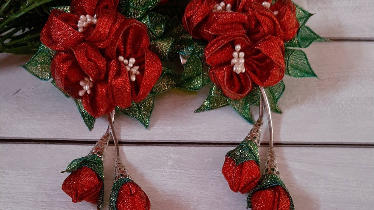 МК. Бантики с висюльками из парчовый ленты.