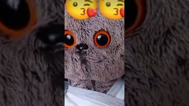 1 часть показываю своих сестрёнок и братика
