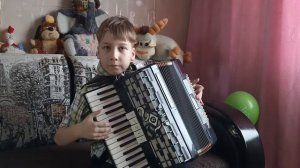 Перин Степан 10 лет аккордеон Солнечный круг