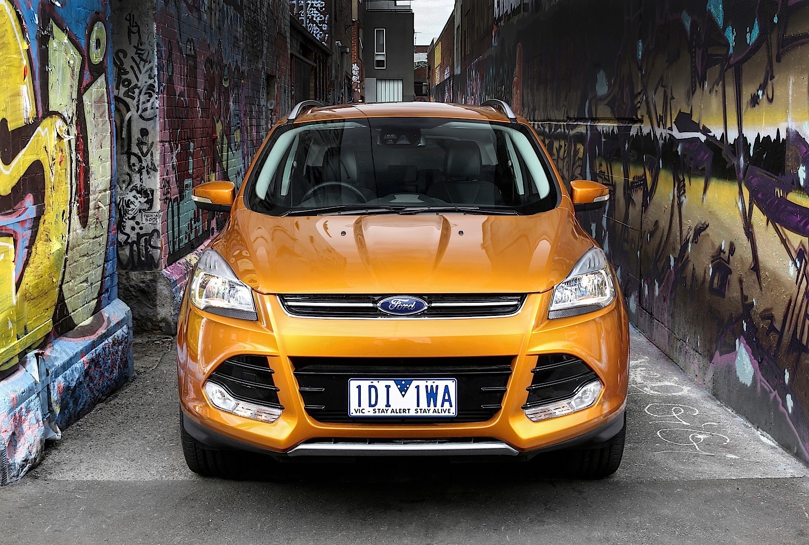 Ford Kuga 2 - замена штатного аккумулятора