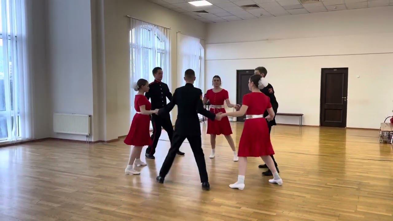 Марш Рим. Учим исторические танцы.