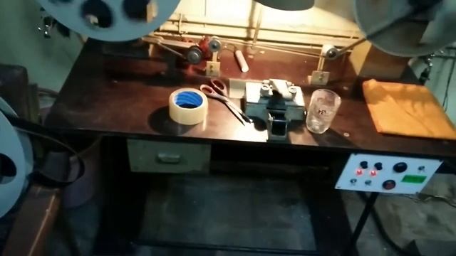 Заброшенная киноаппаратная в клубе 23КПК-2 часть 14.mp4