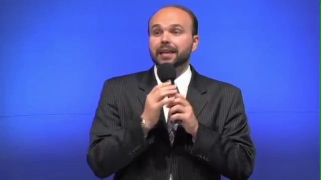 7.Для чего и как Бог даёт Святого Духа - Проповедь Виталия Олийника..mp4