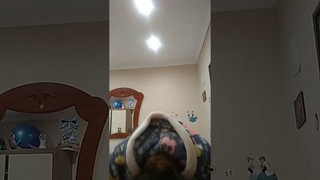 на борту девица попробуй не влюбиться 🥰🥰