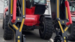 Телескопический погрузчик Manitou MHT-X 10135