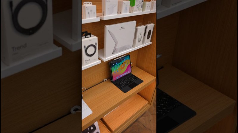 Apple Store открыли в России? re:Bro Казань
