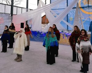студіяVictoria - виступи в КП "Щедрик" для діток, які постраждали від війни.
