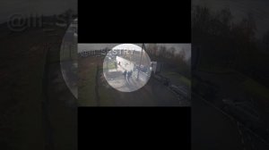 Собчак пешком переходит границу Белоруссии и Литвы