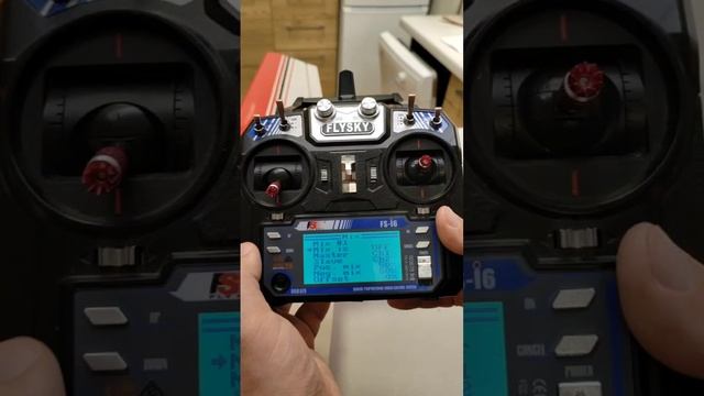 5 - Flysky FS-i6 - две сервомашинки на элероны