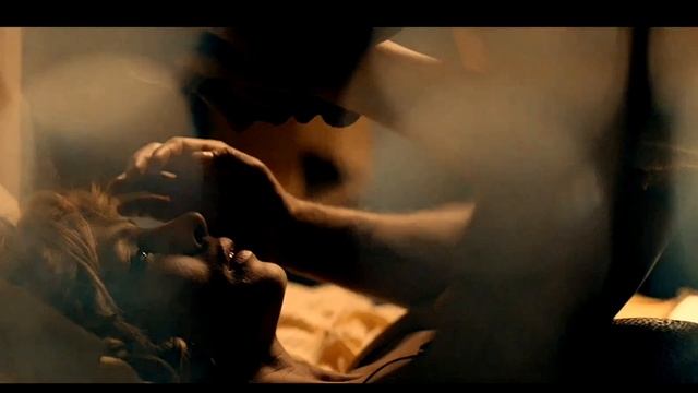 Буктрейлер к книге "Обмену и вовзрату не подлежит" Авроры Майер.