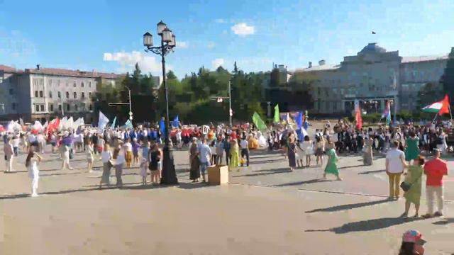 4 день фестиваля - шествие участников
