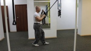 Присед на одной ноге в Гимнастическом Универсальном Тренажёре!