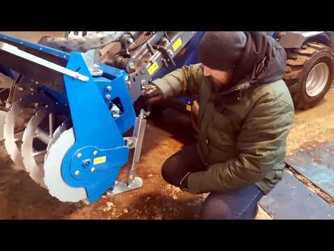 Снегометатель для минипогрузчика MultiOne. Обзор навесного оборудования на мини погрузчике Мультион