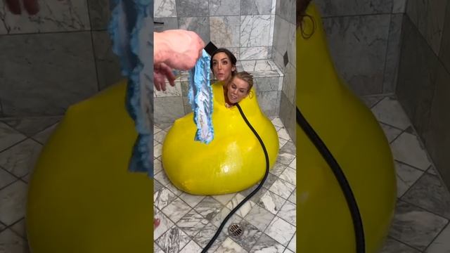 Гигантский воздушный шар для девочек 2-х лет раскрывается!