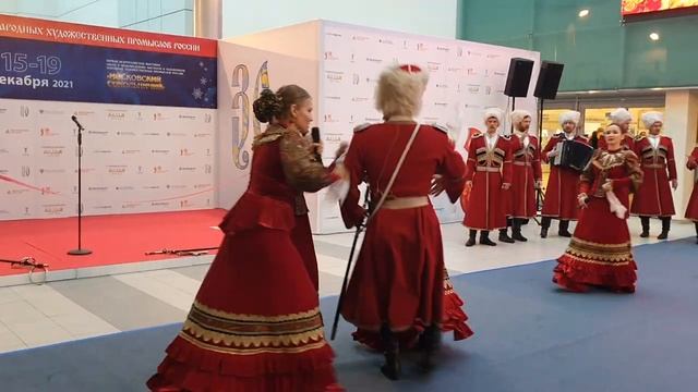 Московский казачий хор "Варенички"