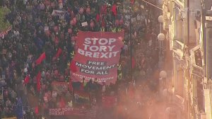 В Лондоне на улицы вышли полмиллиона человек за повторный референдум по Brexit