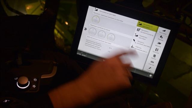 CLAAS TUCANO 2018 что нового в комбайне, часть 1 кабина комбайна