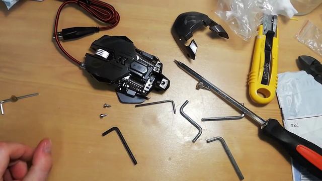 Игровая мышь zerodate g9 с аллика и usb зарядка от старой нокии. Видео начала 2020 года