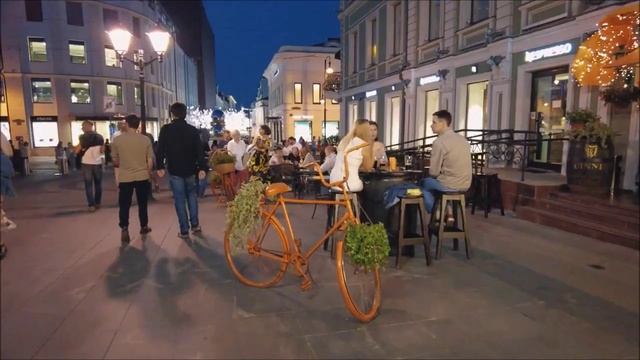 Oscar Anton  _ 6 feet