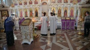 Митрополит Иоанн возглавил вечернее богослужение накануне Лазаревой субботы