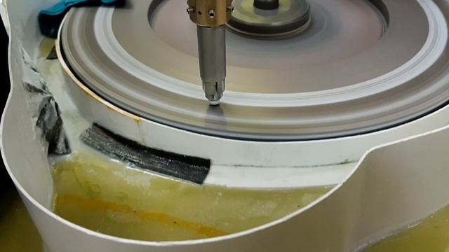 Автоматический станок DIALIT DIAMATIC 7000 GS - модификация для огранки торца или площадки камня.
