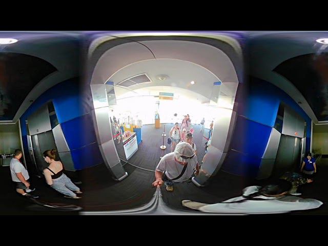 360° Видео Паттайя Май 2018 на экскурсии  (Бангкок Баёк скай в столовой)