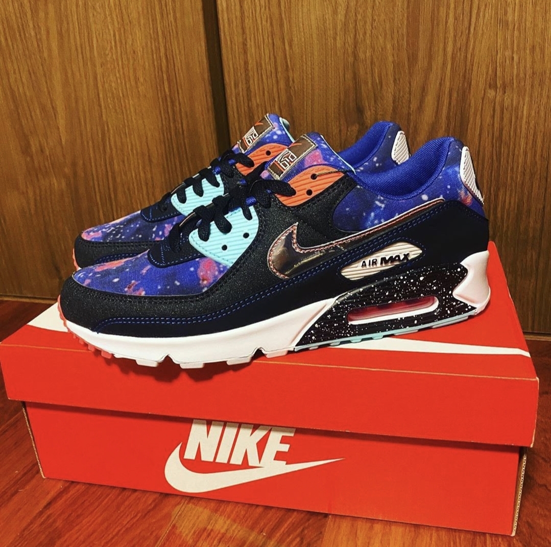 Nike Air Max 90 Galaxy под заказ.
