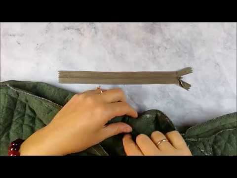 молния в боку трикотажного платья