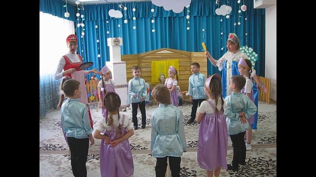 «Сковорода, догони блин» – русская народная игра