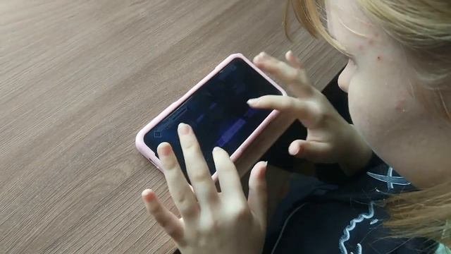 Ника играет в THE END OF HATSUNE MIKU