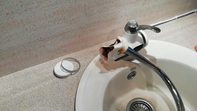 Проточный кран водонагреватель.Ошибка эксплуатации. Почему сгорел электрический кран.