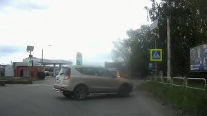 А Я ЕДУ