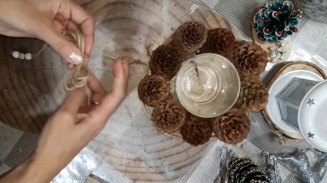 Новогодний подсвечник в эко стиле.