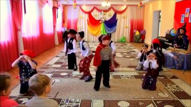 Танец Пиратов в детском саду.mp4