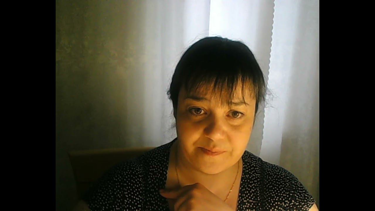 Анна Ахматова "Есть три эпохи у воспоминаний..."