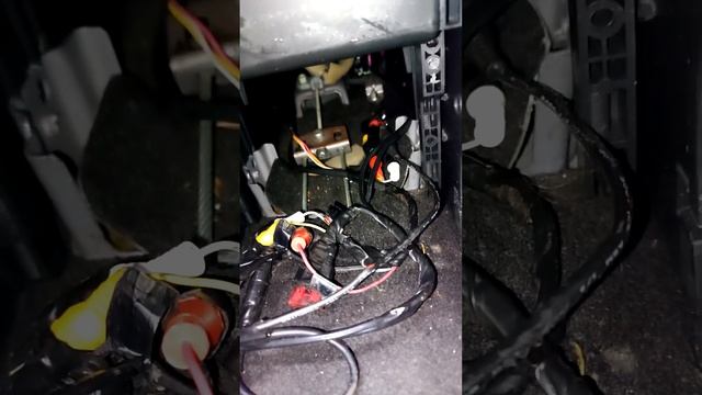 Нисан Рог, регулировка ручника// Nissan Rogue Adjusting handbrake